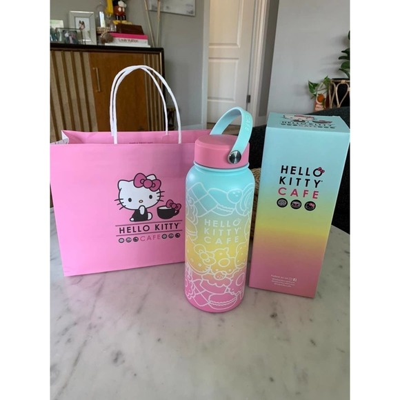 Hello Kitty | Kitchen | Hello Kitty Cafe Hydro Flask Thermal Bottle 32 ...